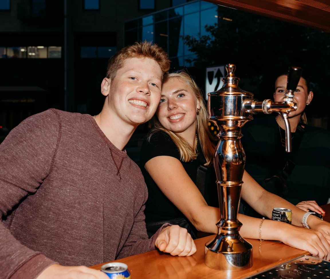 Popular Couple Activities in Minneapolis | Pedal Pub