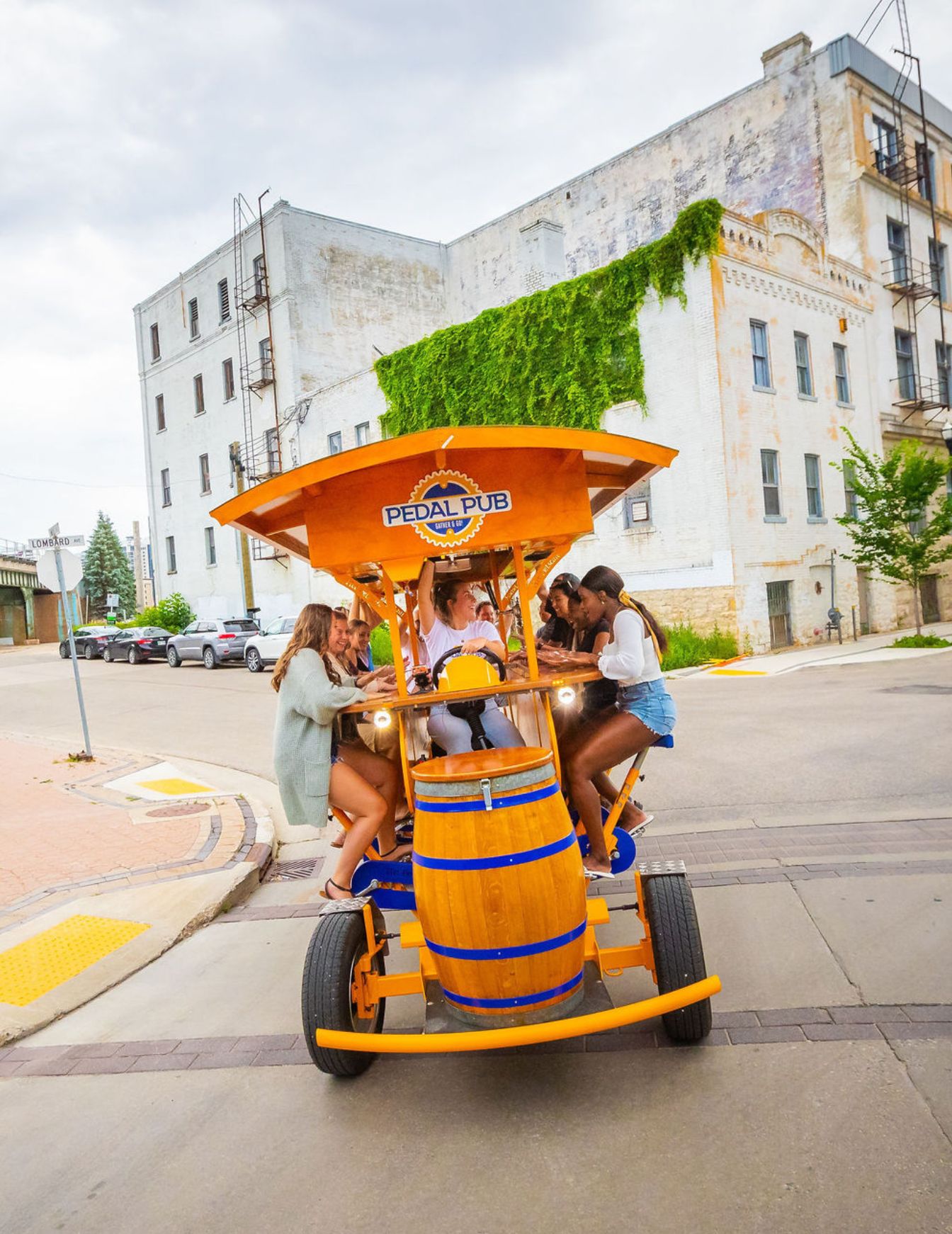 Winnipeg Team Social Ride | Pedal Pub Company Outing Experience